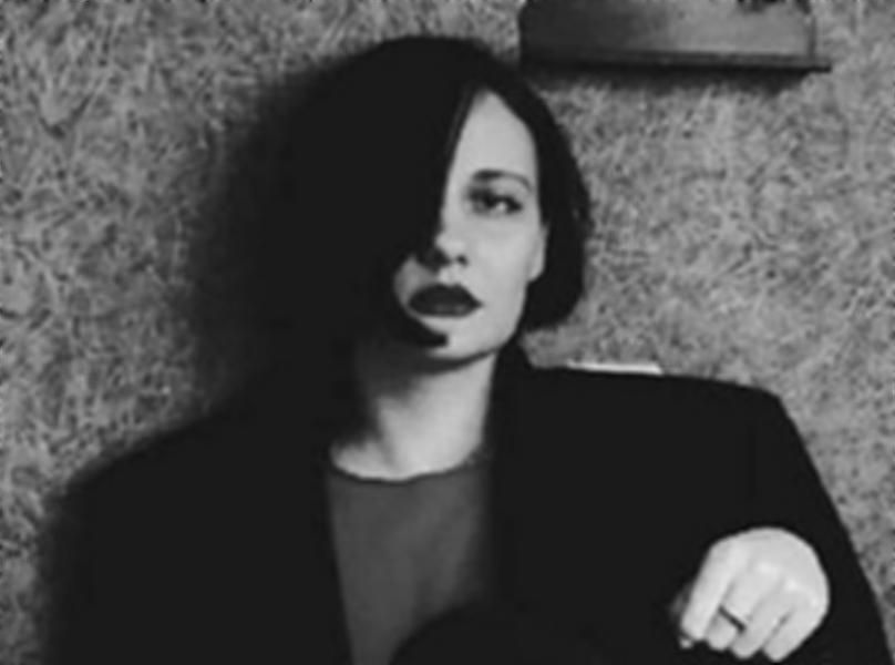 Stockhaussen & Kriistal Ann: Cold Lines - 26 de Fevereiro de 2016 | Filmow